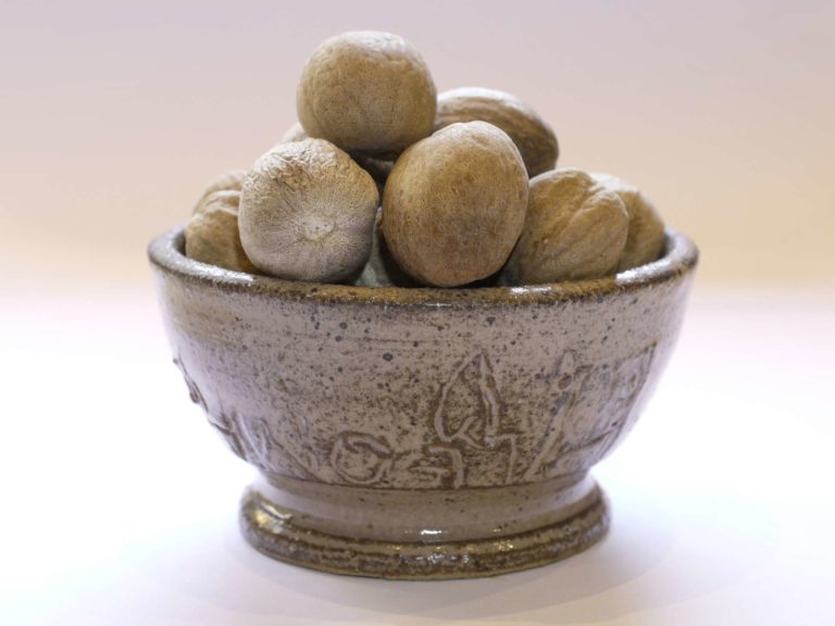 Noix de Muscade bio | Place des Epices